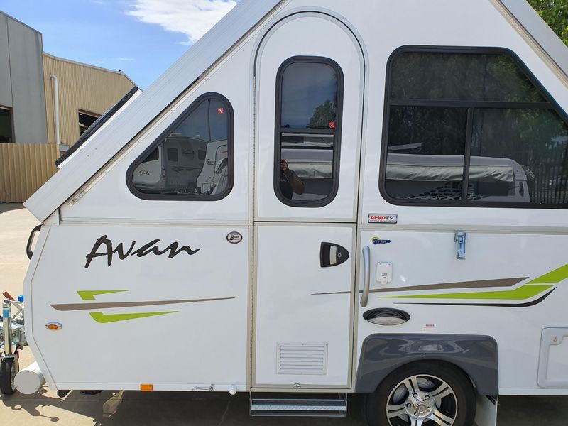 Top Door Hinge - Aliner | Avan Spare Parts